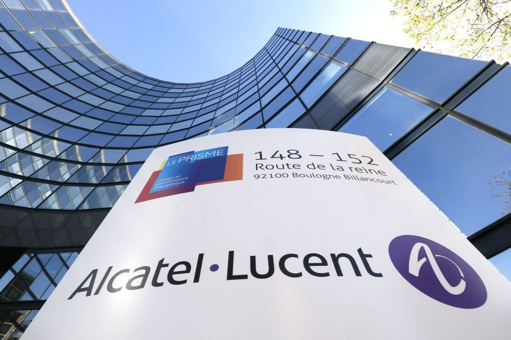 Nokia moves to finalize acquisition of Alcatel-Lucent | Daily Sabah