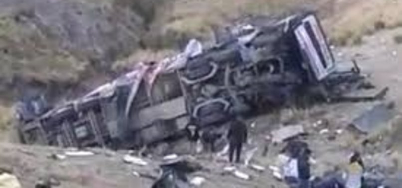 Bus accident in Peruvian Andes leaves at least 20 dead - anews Bus accident in Peruvian Andes leaves at least 20 dead - anews