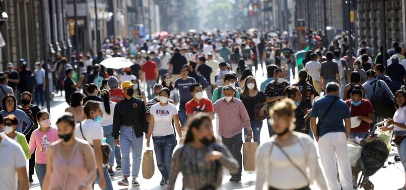 World population hits 8 billion World population hits 8 billion