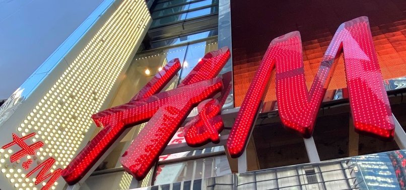 Summer business unexpectedly slow in H&M shops - anews Summer business unexpectedly slow in H&M shops - anews