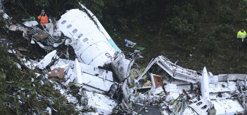 10 killed in Colombia plane crash